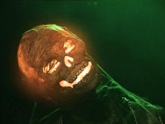 Películas B: Demonicus (2001)